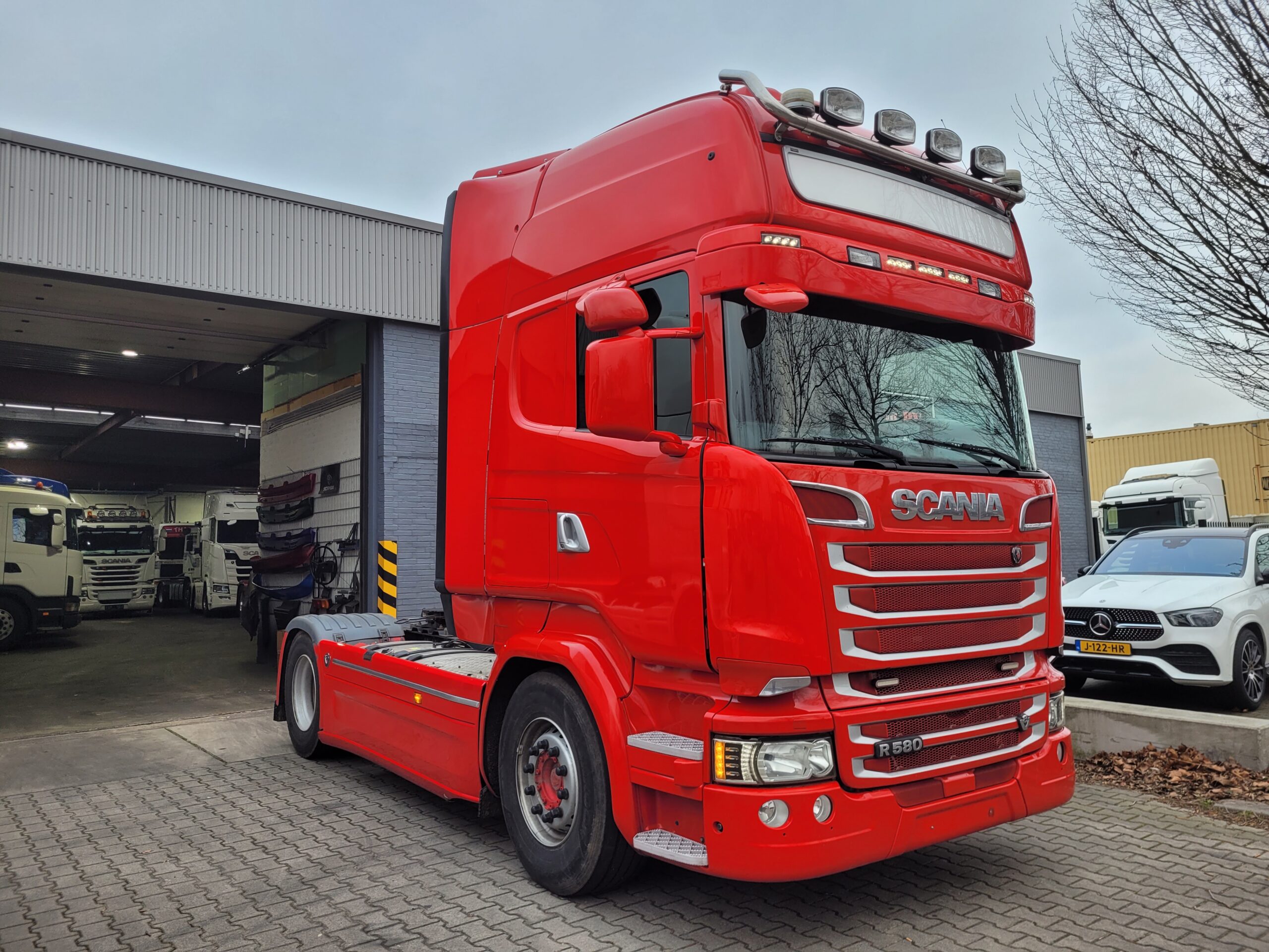 Scania R580 4X2 Topline full air retarder 2017 | Tom Holding BV Scania R580 4X2 Topline full air retarder 2017 | Tom Holding BV